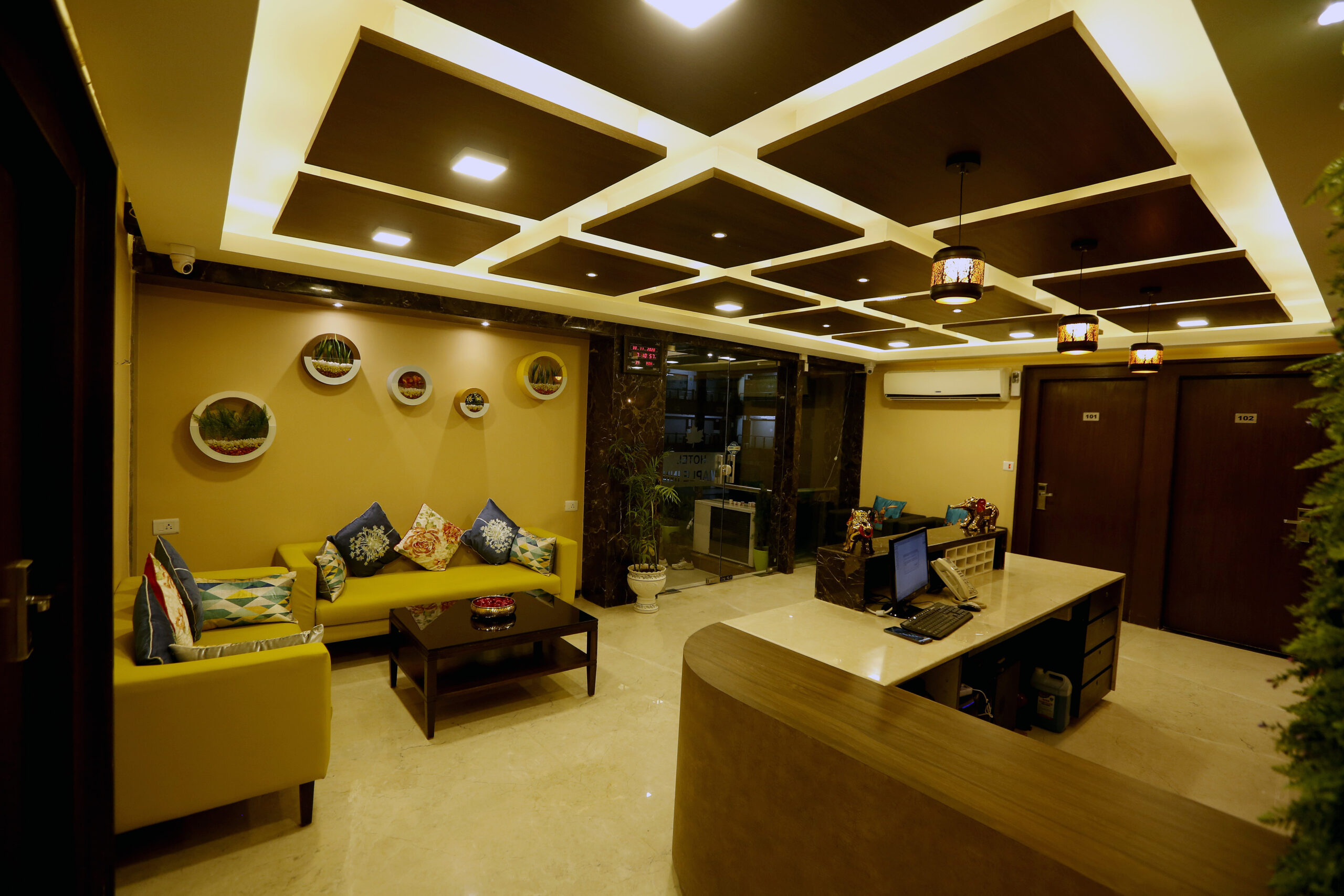 Home - Hotel Maple Inn